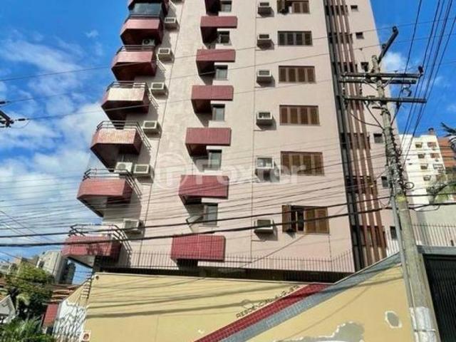 Apartamento, 2 dormitórios, 108.15 m², em Centro