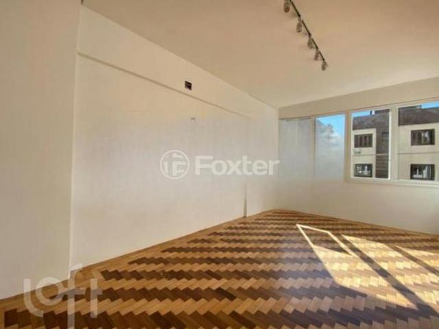 Apartamento, 2 dormitórios, 108 m², em Independência