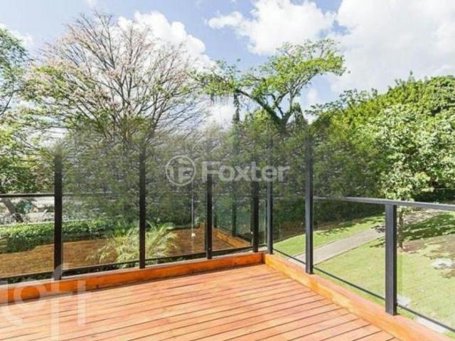 Apartamento, 2 dormitórios, 108 m², em Vila Jardim