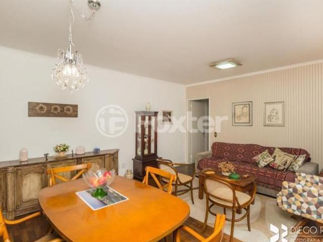 Apartamento, 2 dormitórios, 109.22 m², em Bela Vista