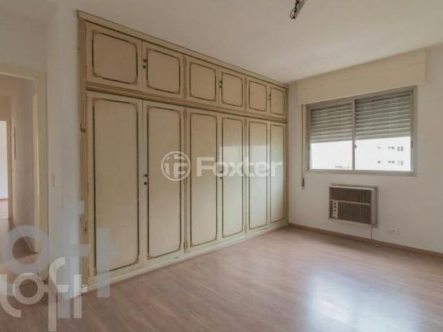 Apartamento, 2 dormitórios, 109 m², em Vila Buarque