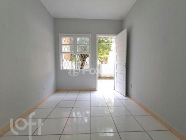 Apartamento, 2 dormitórios, 117.73 m², em Petrópolis