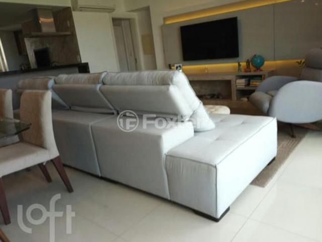 Apartamento, 2 dormitórios, 120.58 m², em Liberdade