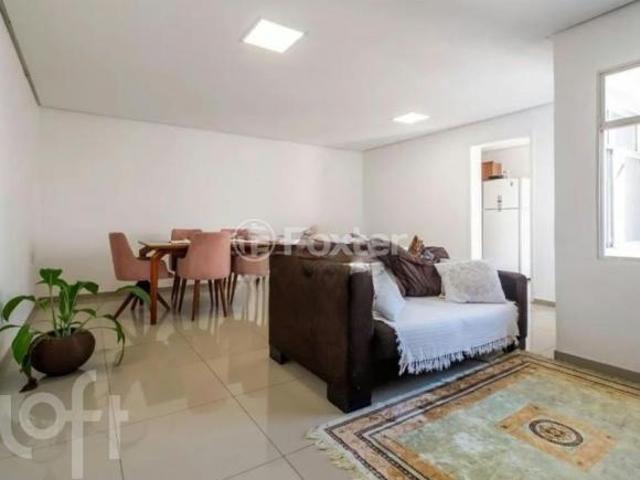 Apartamento, 2 dormitórios, 122.42 m², em Medianeira