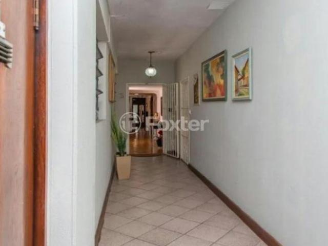 Apartamento, 2 dormitórios, 132 m², em Centro Histórico