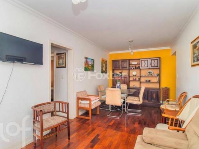 Apartamento, 2 dormitórios, 135.2 m², em Petrópolis