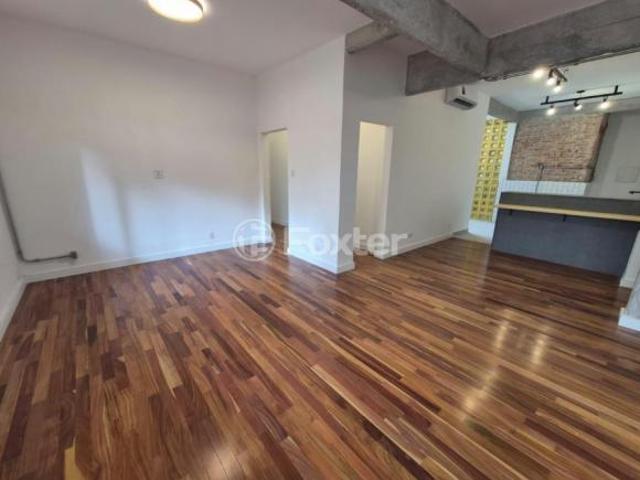 Apartamento, 2 dormitórios, 138 m², em Higienópolis