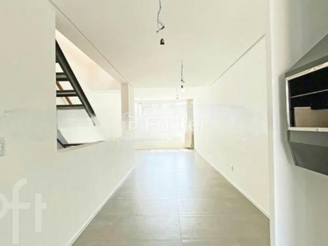 Apartamento, 2 dormitórios, 139 m², em Jardim Sabará