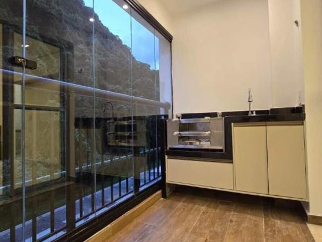 Apartamento 2 Dormitórios, 1 Suíte, 1 Vaga Marapé Santos SP