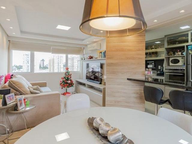 Apartamento 2 dormitórios, 1 suíte, 2 vagas, Passo D'  Areia, Porto Alegre