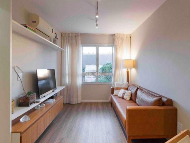 Apartamento 2 dormitórios 1 suíte 60m² 1 vaga no bairro Menino Deus