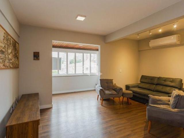 Apartamento 2 dormitórios 1 suíte 89m² 1 vaga no bairro Bela Vista