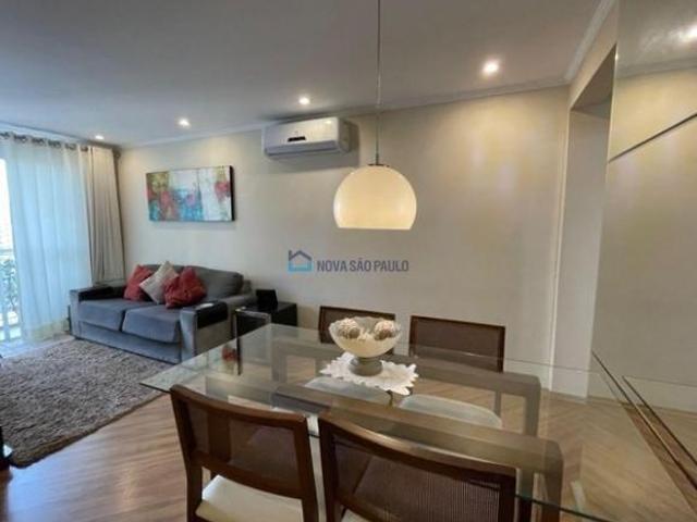Apartamento 2 Dormitórios, 1 suíte, com 1 Vaga/ Metrô Saúde e Praça da Árvore