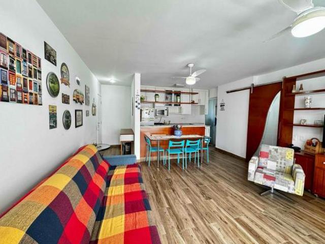 Apartamento 2 dormitórios 1 suíte à Venda nas Astúrias no Guarujá | QVista In.