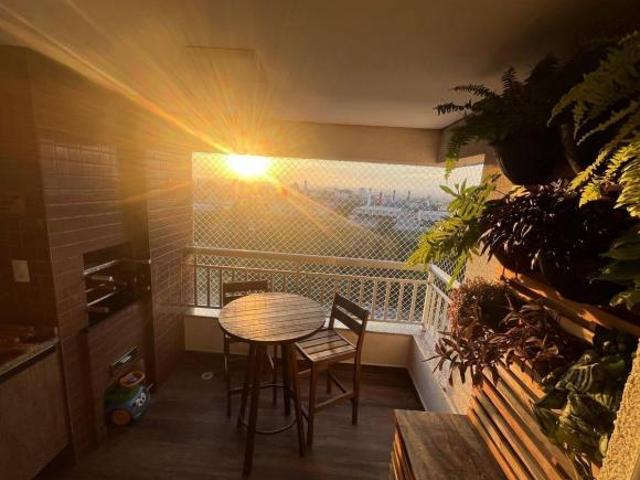Apartamento 2 dormitórios 1 suíte, Andar alto, Edifício New Park, SJC