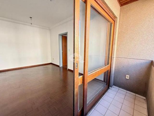 Apartamento 2 dormitórios, 1 suíte, Garagem Coberta, Rio Branco/ Bom Fim, Porto Alegre