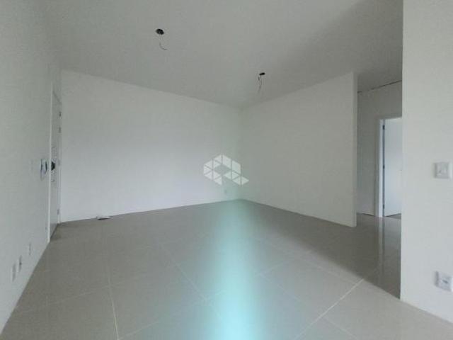 Apartamento 2 dormitórios, 1 suíte, sacada com churrasqueira, 1 vaga, Canoas