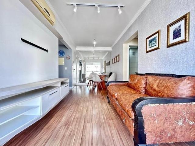 Apartamento 2 Dormitórios, 1 suíte, Sacada Fechada Centro Canoas