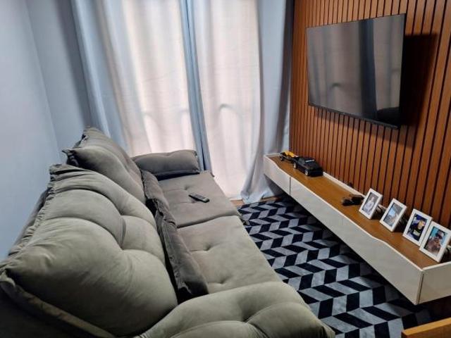Apartamento 2 dormitórios 1 suíte, varanda, 1 vaga, Flora Jacareí
