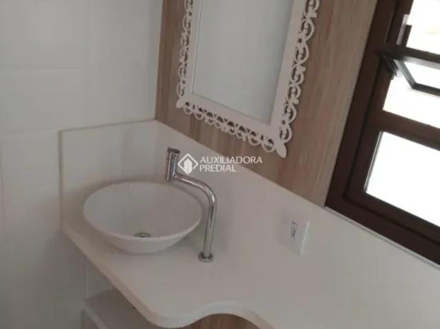 Apartamento 2 dormitórios 1 vaga bairro Passo d' Areia em Porto Alegre