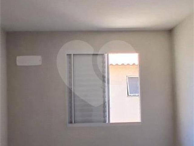 Apartamento 2 dormitórios 1 vaga coberta