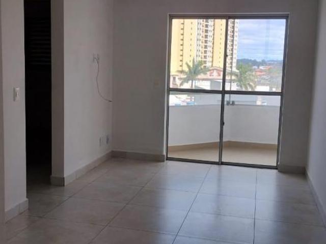 Apartamento 2 dormitórios 1 vaga de garagem coberta próximo de comercio