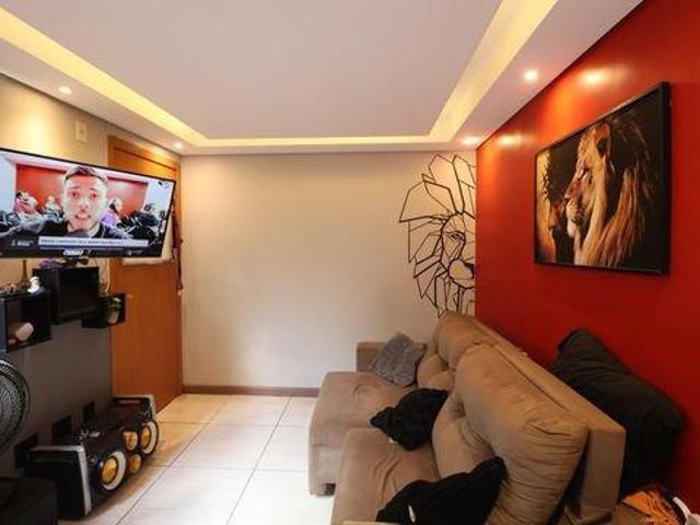 Apartamento 2 dormitorios, 1 vaga de garagem sem mobiliado a venda
