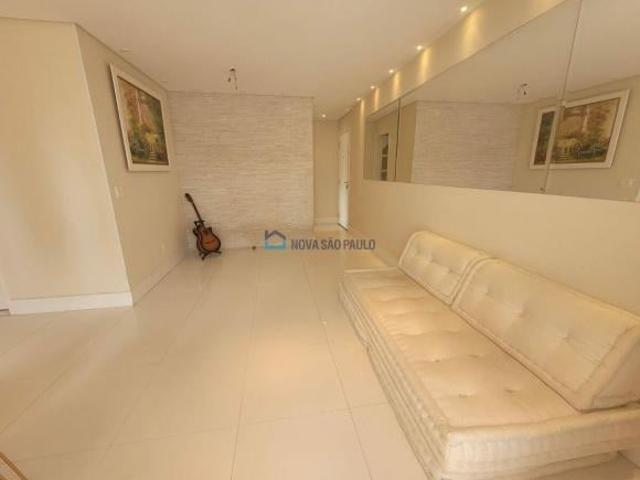 Apartamento 2 dormitórios, 1 vaga + depósito Vila das Mercês