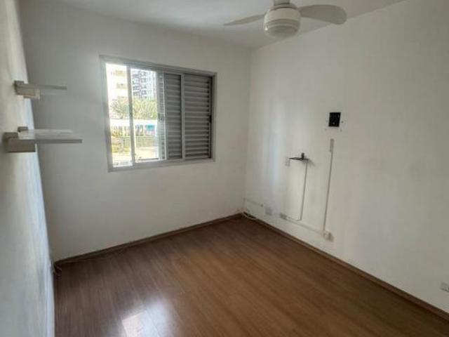 Apartamento 2 dormitorios, 1 vaga, em Vila Gumercindo 59m2
