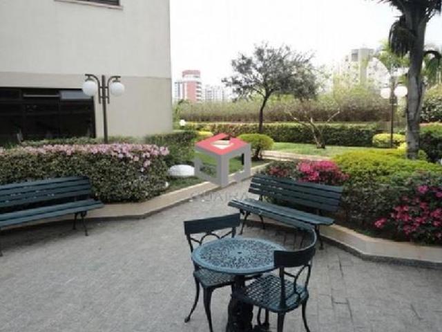 Apartamento 2 dormitorios, 1 vaga, em Chacara Inglesa 59m2
