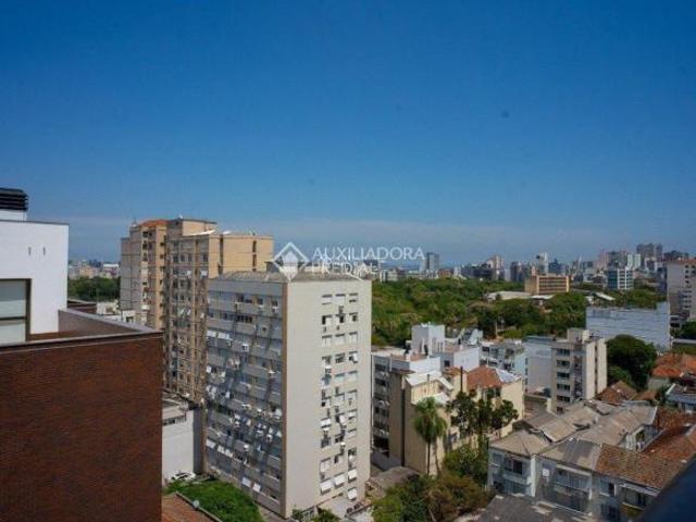Apartamento 2 dormitórios, 1 vaga no Bairro Bom Fim