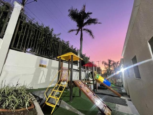 Apartamento 2 dormitórios 1 vaga no condomínio Laçador, Jardim Leopoldina
