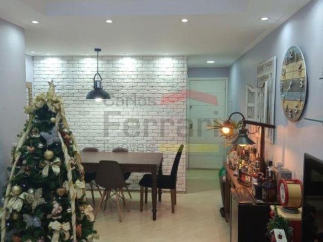 Apartamento 2 dormitórios, 1 vaga no Lauzane estuda permuta Casa