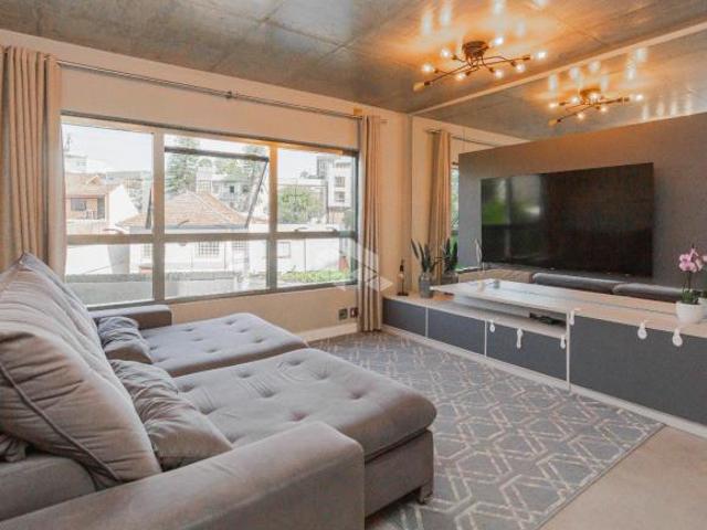 Apartamento 2 dormitórios 1 vaga Petrópolis Porto Alegre