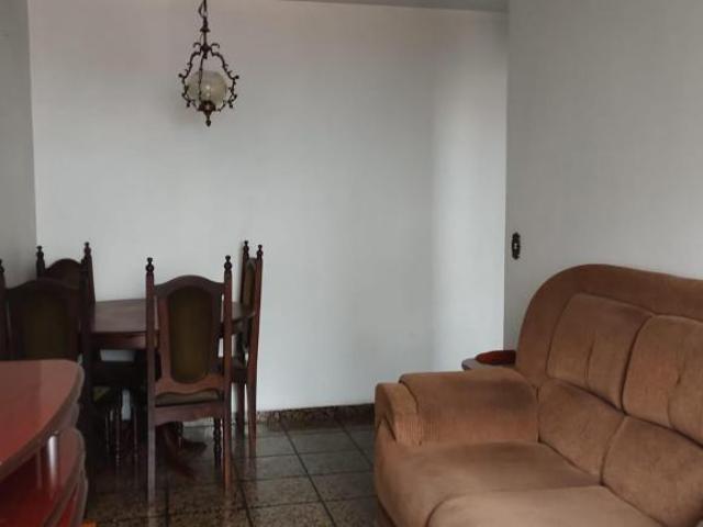 Apartamento 2 dormitórios 1 vaga próximo comercio do Jardim Bonfiglioli