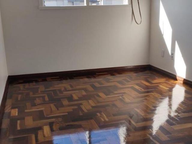 Apartamento 2 dormitórios, 1 vaga rotativa, na Zeferino Diasa Cassol center Lar