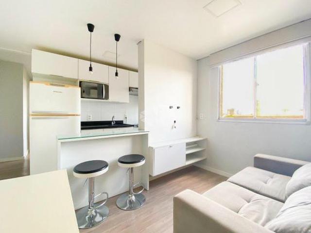 Apartamento / 2 Dormitórios / 1 Vaga / Sarandi / Porto Alegre / RS