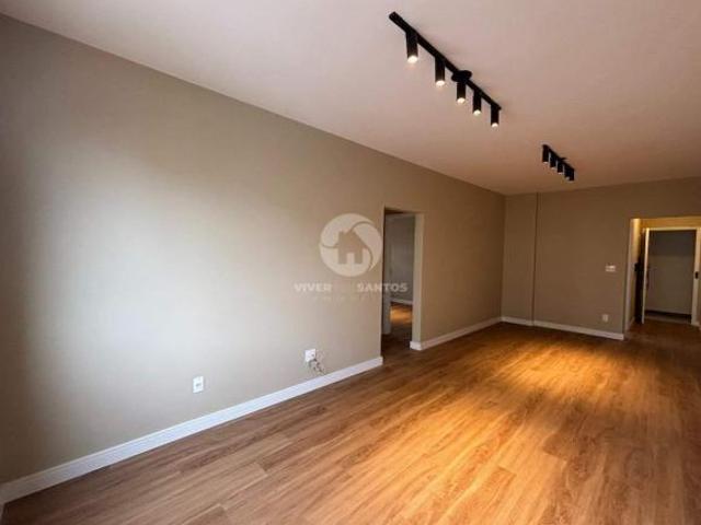 Apartamento 2 Dormitórios 2 banheiros e vista livre na Ponta da Praia Santos/SP