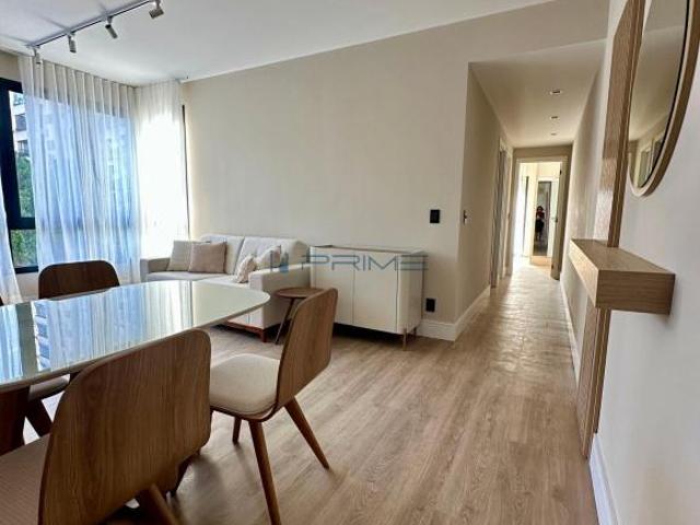 Apartamento | 2 dormitórios | 2 vagas