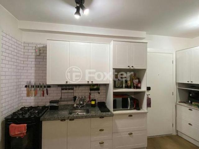 Apartamento, 2 dormitórios, 35 m², em Bela Vista