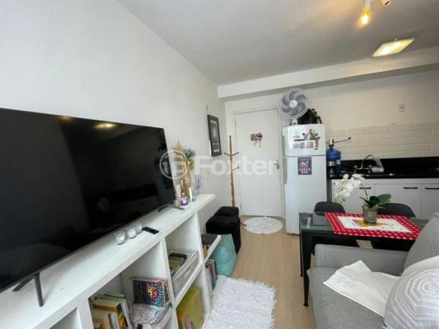 Apartamento, 2 dormitórios, 37 m², em Barra Funda