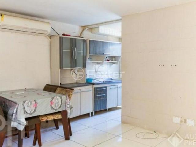 Apartamento, 2 dormitórios, 39 m², em Partenon