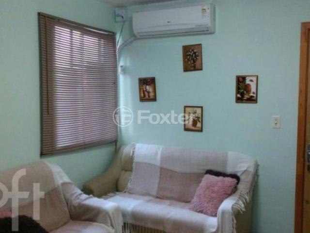 Apartamento, 2 dormitórios, 39 m², em Restinga