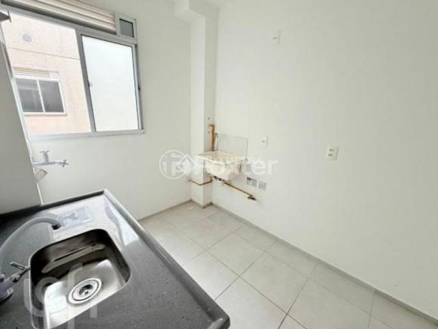 Apartamento, 2 dormitórios, 39.63 m², em São Luiz