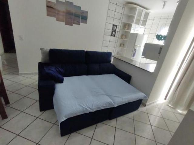 Apartamento 2 dormitórios 300m da praia