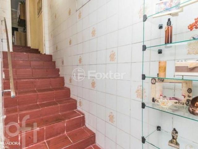 Apartamento, 2 dormitórios, 44 m², em Centro Histórico