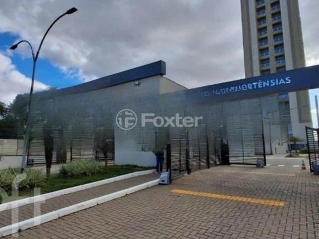 Apartamento, 2 dormitórios, 44 m², em Humaitá