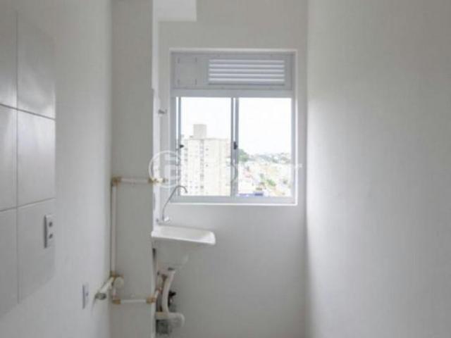 Apartamento, 2 dormitórios, 44 m², em Morro Santana