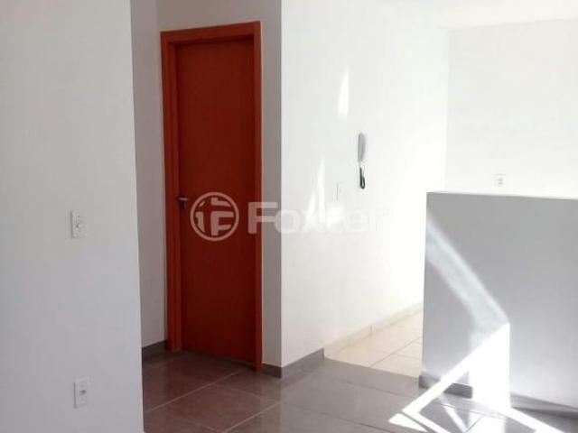 Apartamento, 2 dormitórios, 44 m², em São José