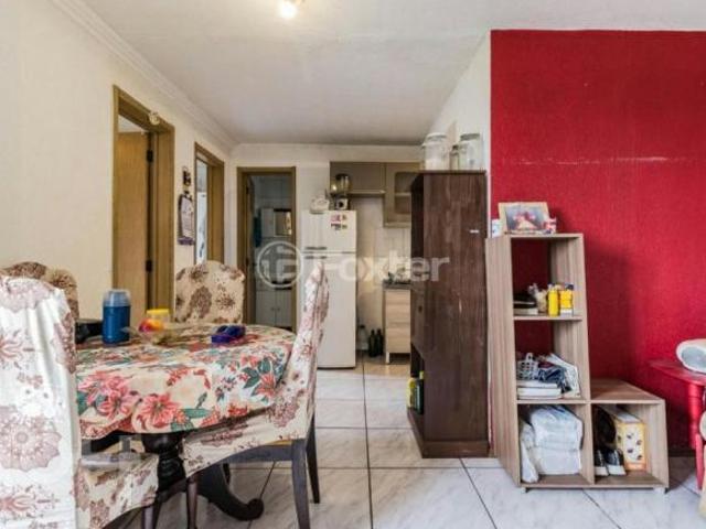 Apartamento, 2 dormitórios, 44 m², em Partenon